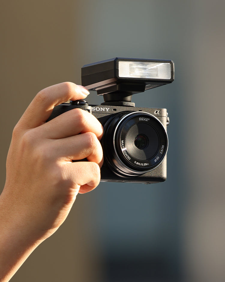 Ulanzi - Camera Cages | Tripods | Lights and other Camera accessories